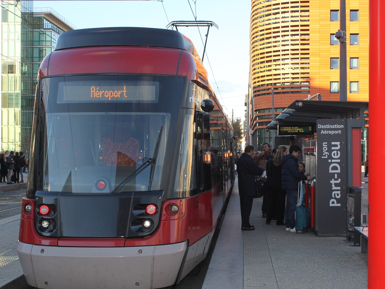 Lyon : Rhônexpress demande plus de 2,1 millions d’euros au Sytral
