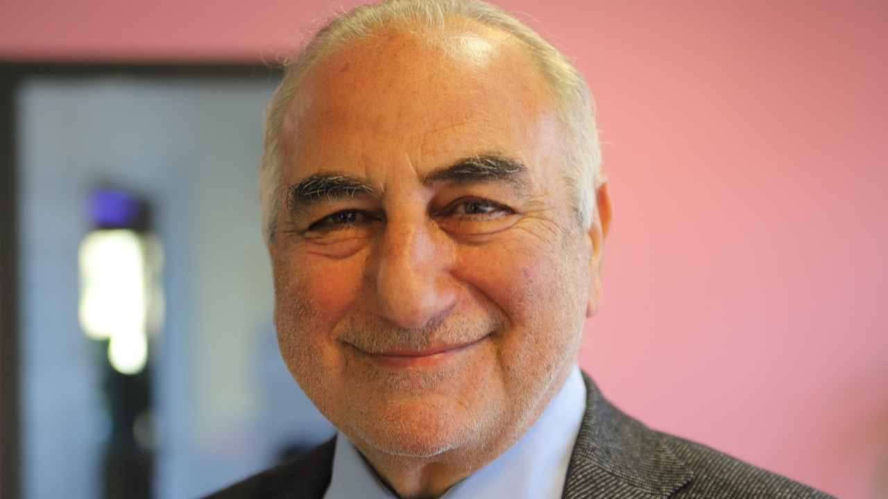 Georges Képénékian : "Grégory Doucet avec 4000 manifestants pour le ...