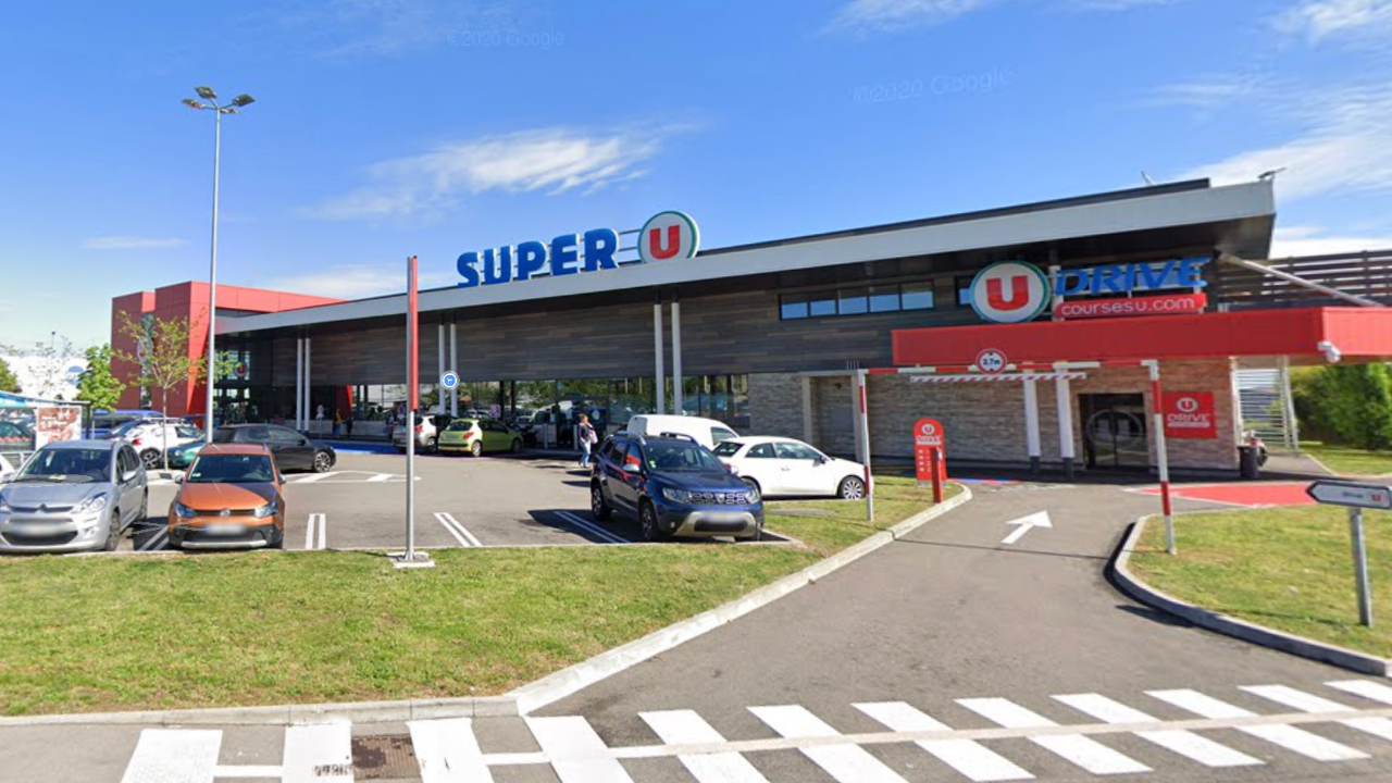 Dans la région : 14 000 euros détournés par une caissière du Super U