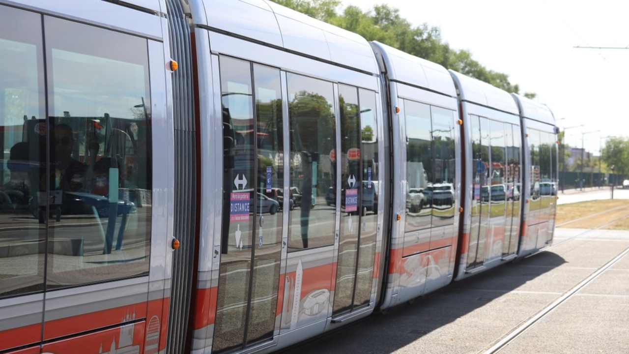 Grève des TCL : la circulation des lignes de tramway perturbée ce ...