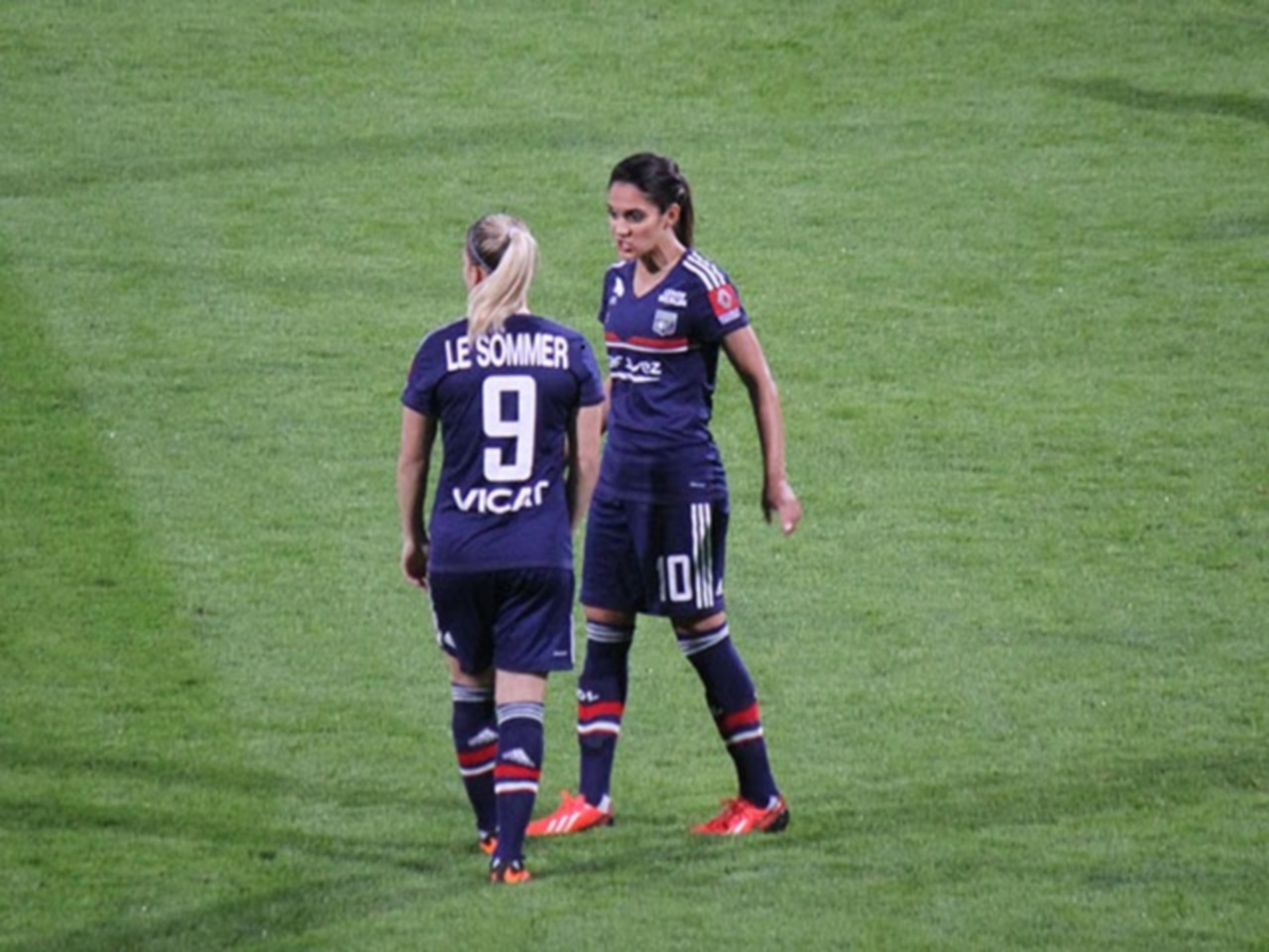 Eugénie Le Sommer (OL) et les Bleues au top contre la Roumanie (3-0)