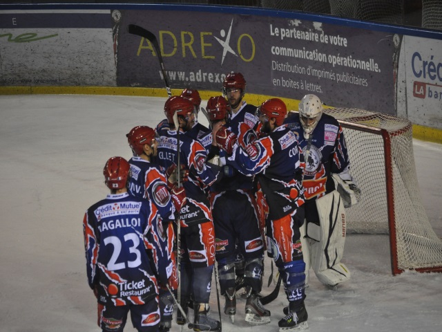 Les Lions du LHC reprennent le chemin de la victoire (5-4)