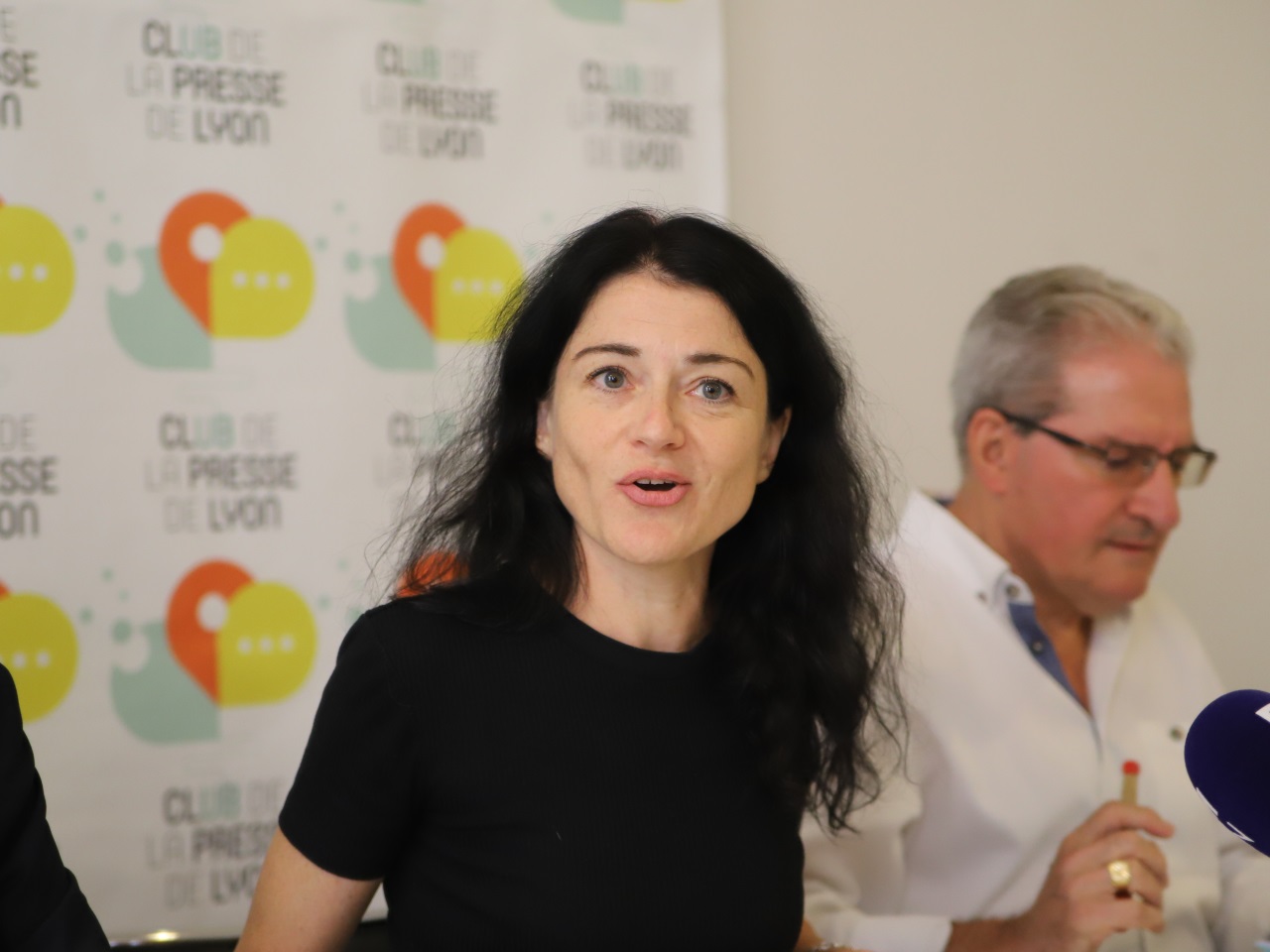 Municipales 2020 : Nathalie Perrin-Gilbert, candidate, veut ...