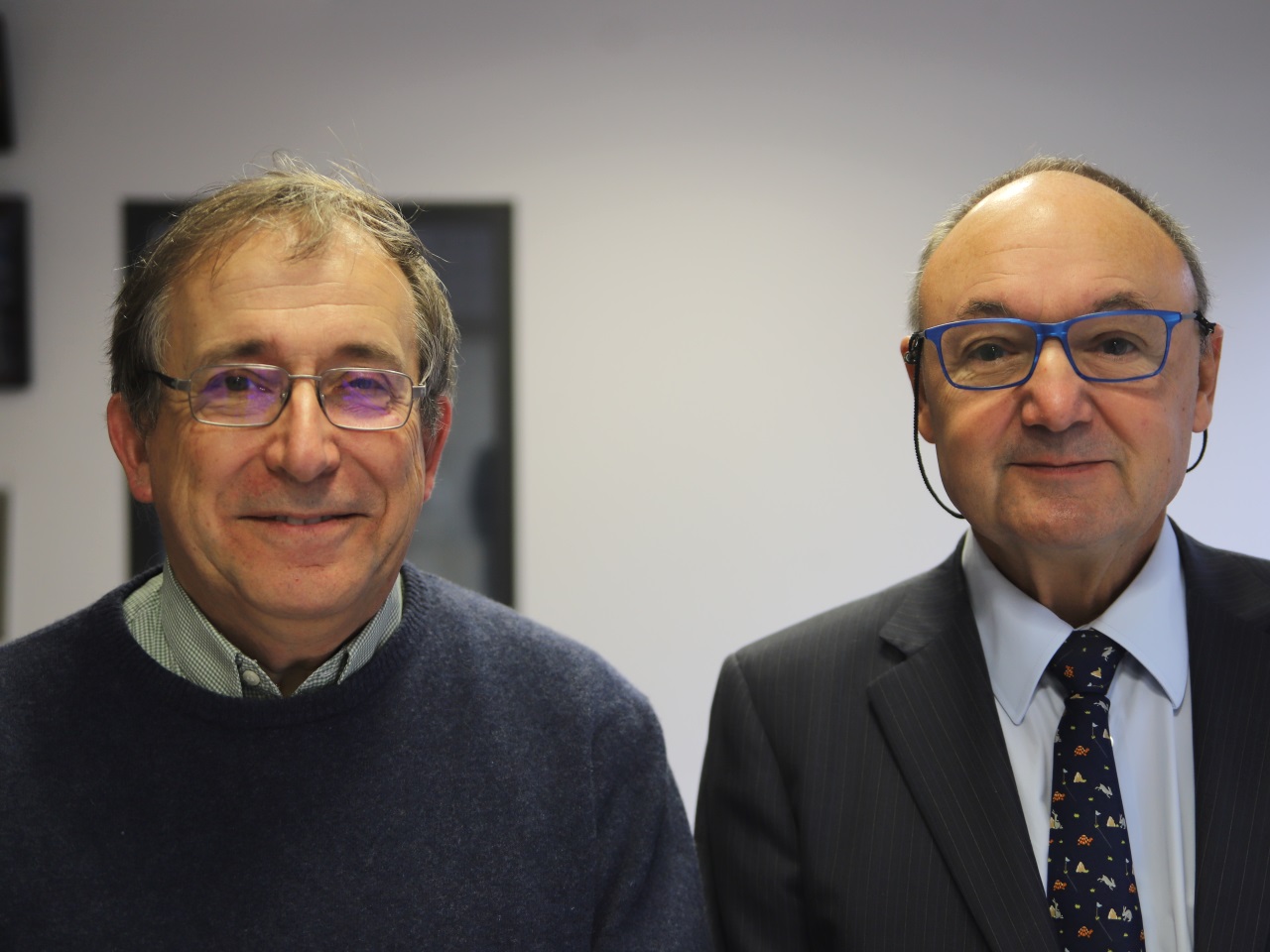 Jean Riondet : "Beaucoup travailler pour préserver les abeilles, on est ...