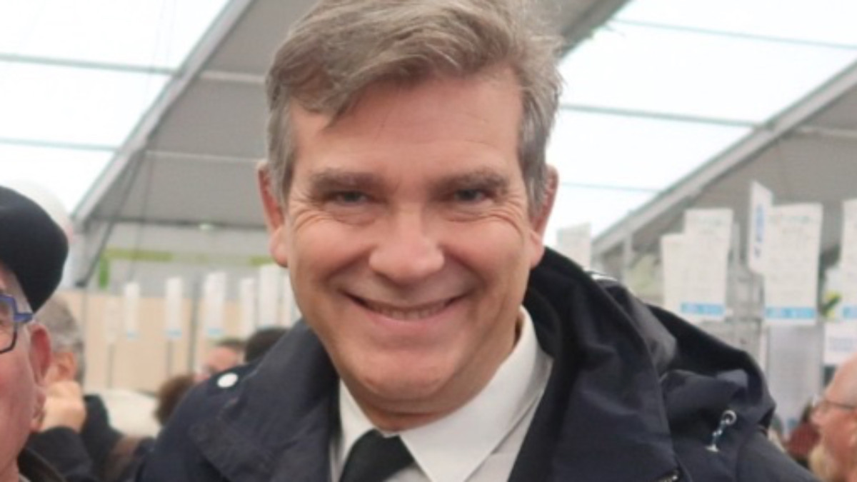 Arnaud Montebourg prend la présidence du conseil de surveillance de ...