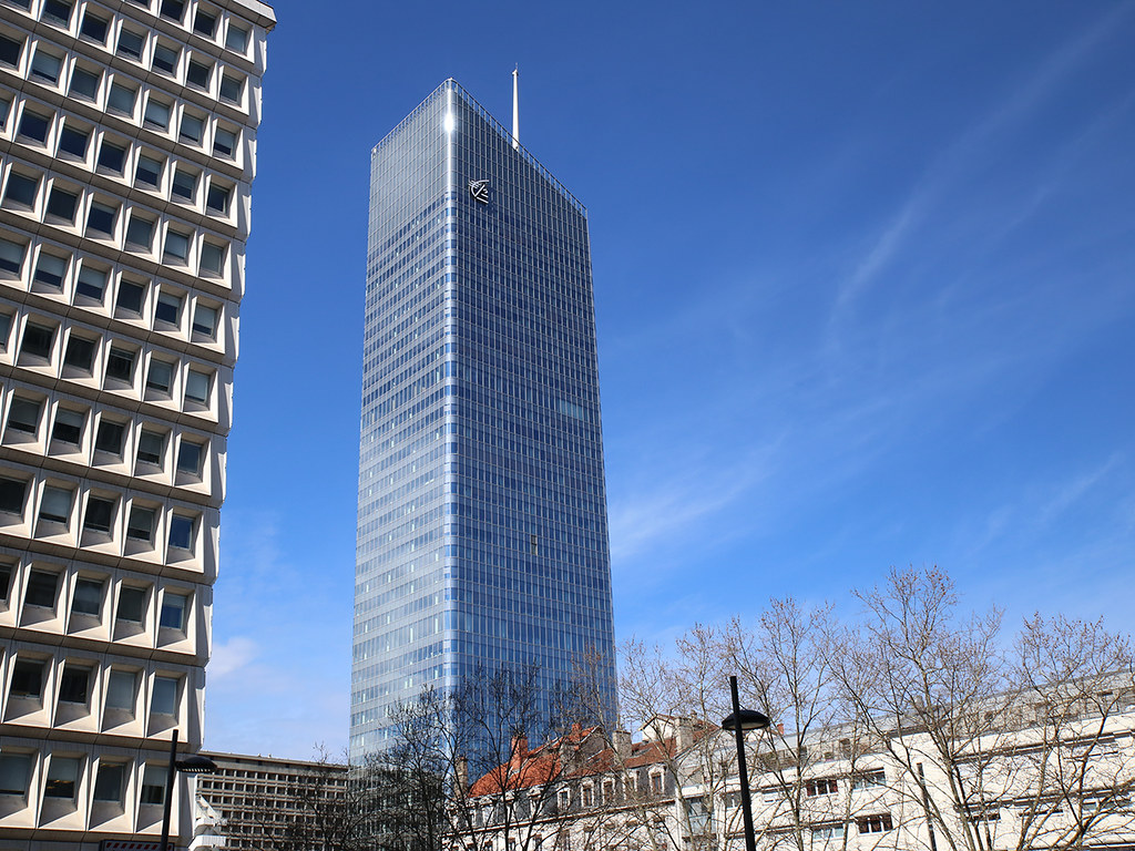 Lyon : la tour Incity illuminée en orange ce mardi