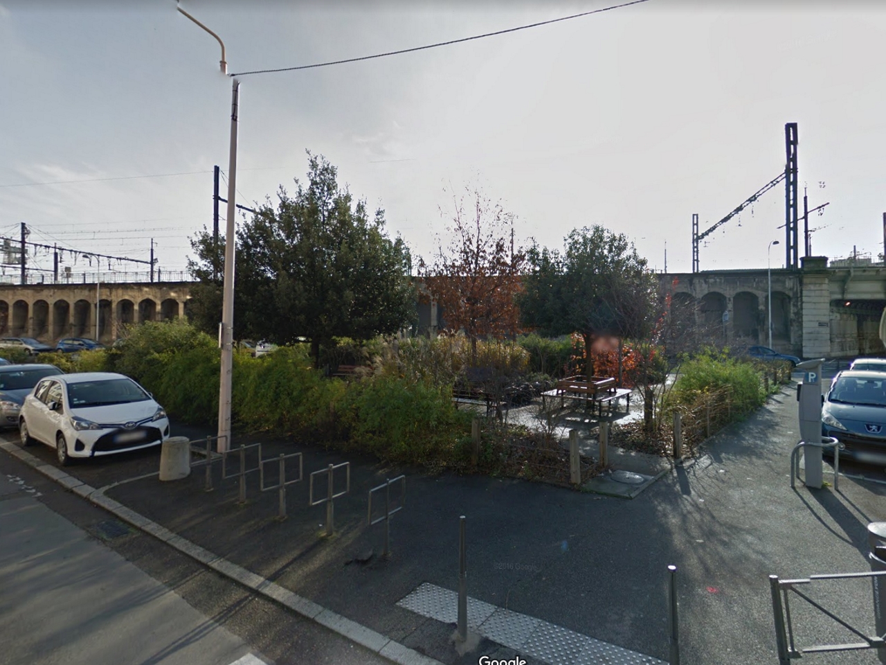 La stèle en mémoire des enfants d’Izieu vandalisée à Lyon