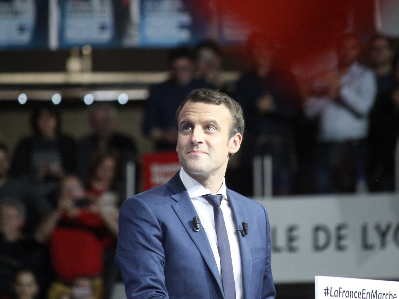 Présidentielle : Emmanuel Macron taille patron dans le 3e ...